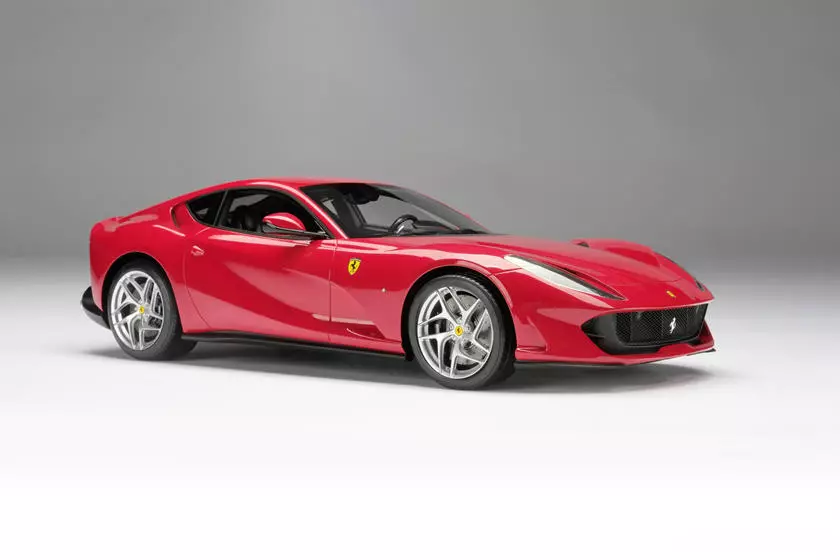 Os novos Ferrari agora veñen cun modelo de 1.000 pezas 20942_3