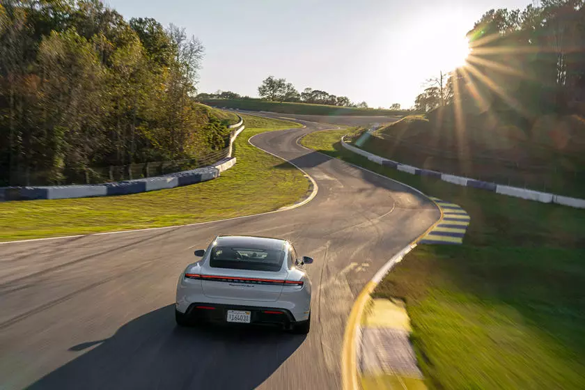 Porsche Taycan Turbo S Shred Road Atlanta-ya baxın 20970_3