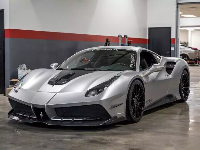 Desain Misha Nyedhiyakake Ferrari 488 GTB Sing Kabeh Kanggo Dituduhake 2100_1