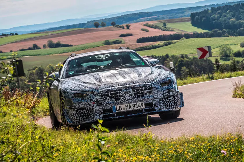 Так будет выглядеть новый Mercedes-AMG SL-класса 21042_8