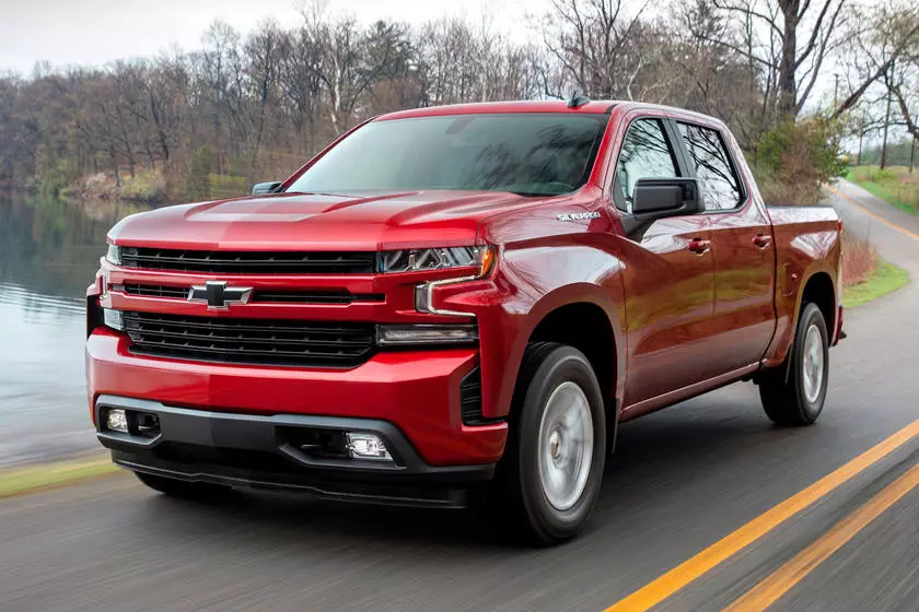 Chevrolet Silverado 1500 2019-2020 Lái xe từ phía trước