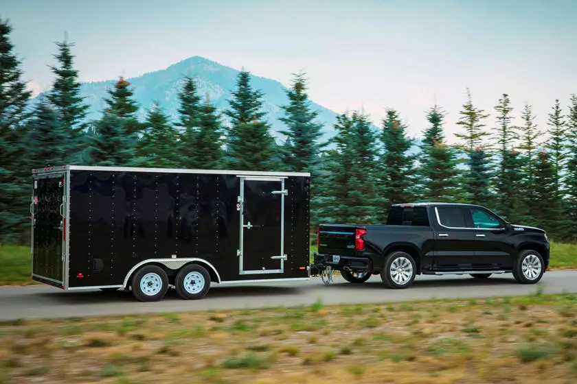 2019-2020 Chevrolet Silverado 1500 Side View sürmek