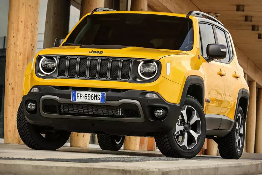 2019-2020 Jeep Renegade Front Angle View
