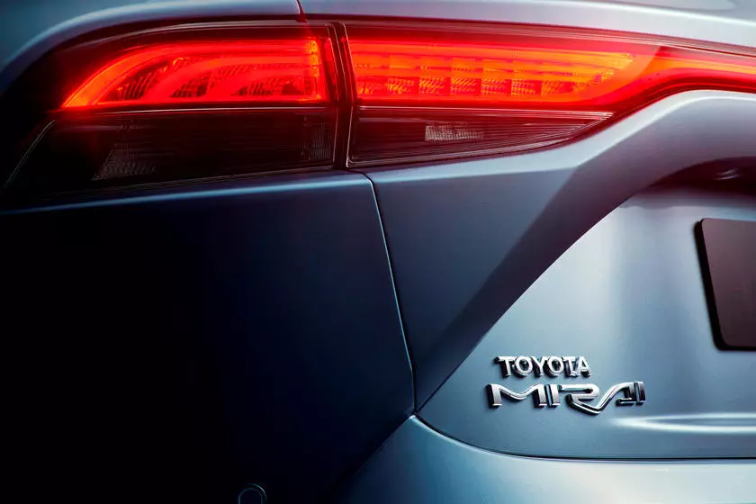 Toyota Mirai iz 2021. stiže sa zadivljujućim stilom i dometom od 400 milja 21418_19