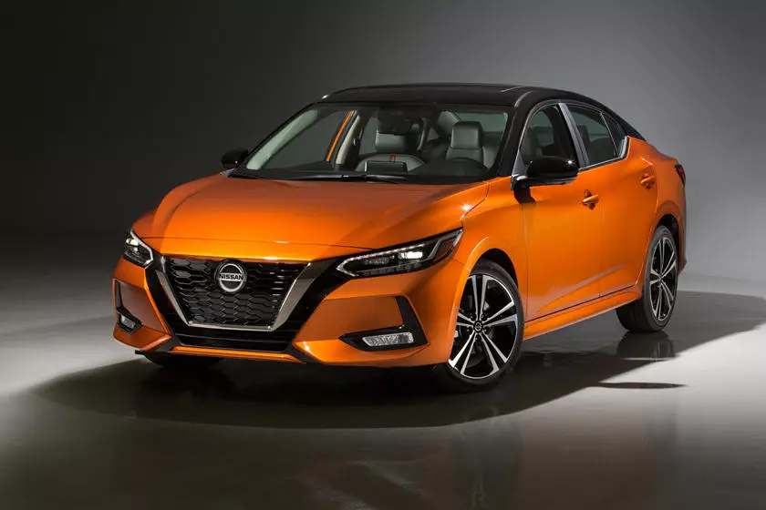 2020 Nissan Sentra ist immer noch erschwinglich 21598_1