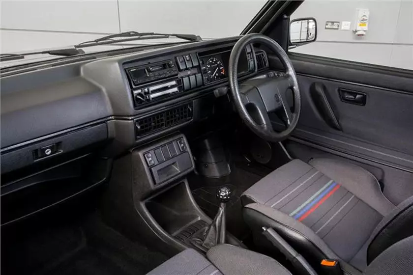 Interior Mobil Pangalusna Taun 1990-an 21634_8