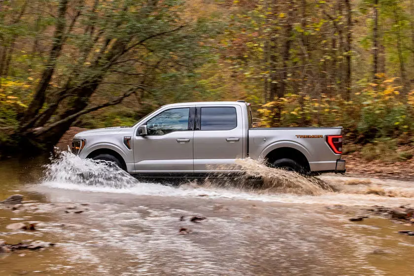 2021 Ford F-150 Tremor hereketlendirijiniň karary gutarnykly 21657_2