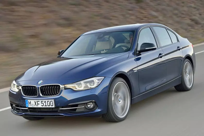 स्पोइल्ड ब्राटले BMW लाई नदीमा हान्यो किनभने उसले जगुआर पाएन 21737_8