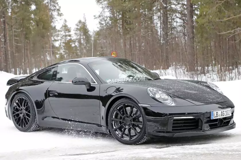 2019 Porsche 911. Այն ամենը, ինչ մենք գիտենք մինչ այժմ 21843_1