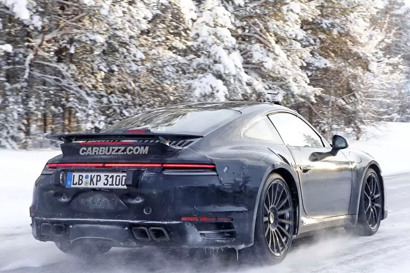 2019 Porsche 911. Այն ամենը, ինչ մենք գիտենք մինչ այժմ 21843_8