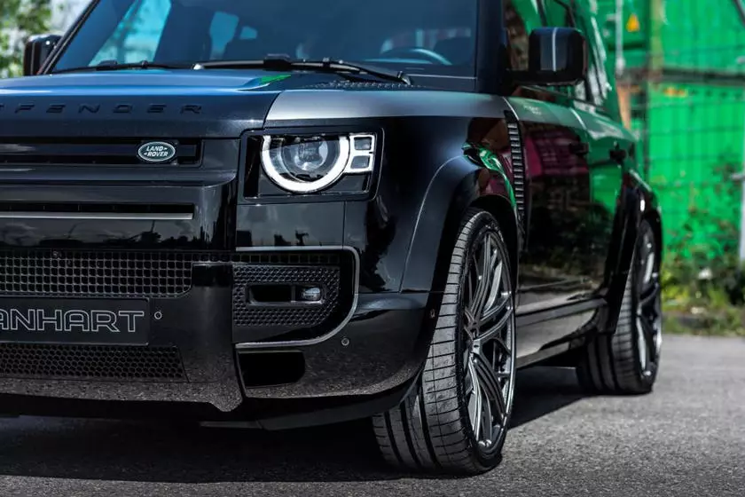 Manhart Land Rover Defender 500-HP ආකල්පයක් ලබා දෙයි 21896_13