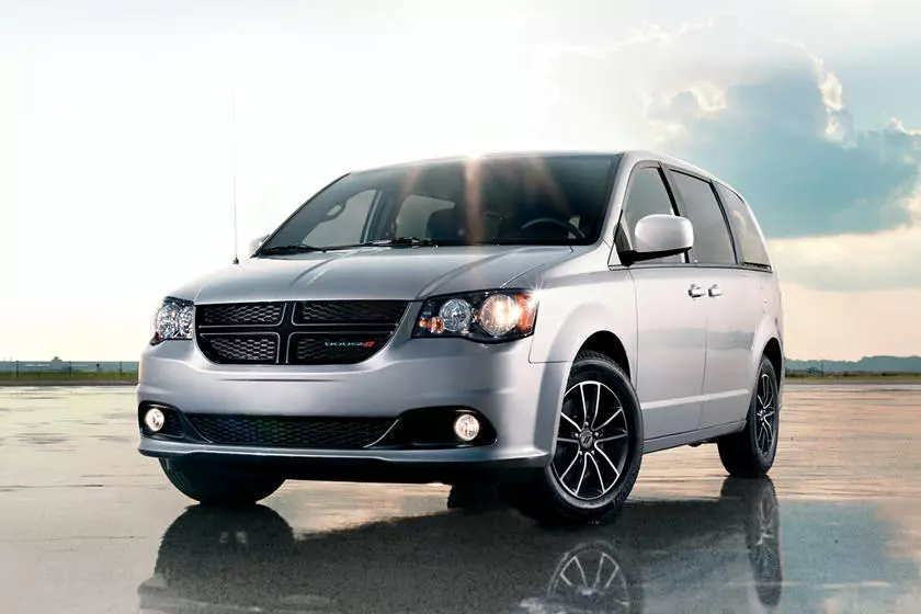 Чаро The Dodge Journey дар Детройт 2019 нест? 21918_12