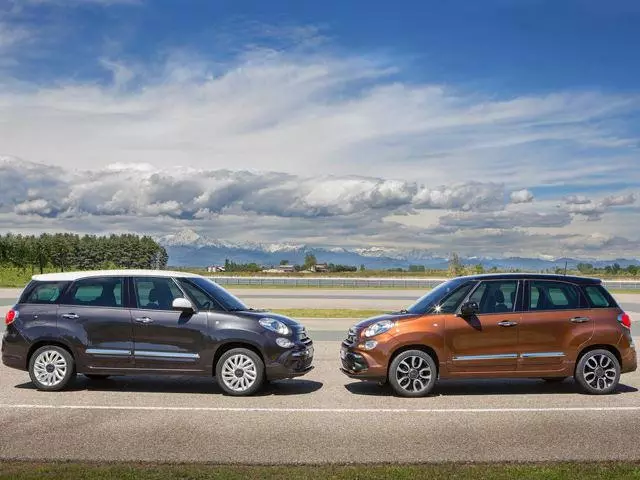 Incontra la Fiat 500L rinnovata: sembra ancora troppo strana 2191_7