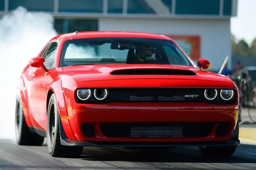 Dodge Demon ឆ្នាំ 2018 ចាប់ផ្តើមពី $85,000: 840 HP អាចមានតម្លៃ $1