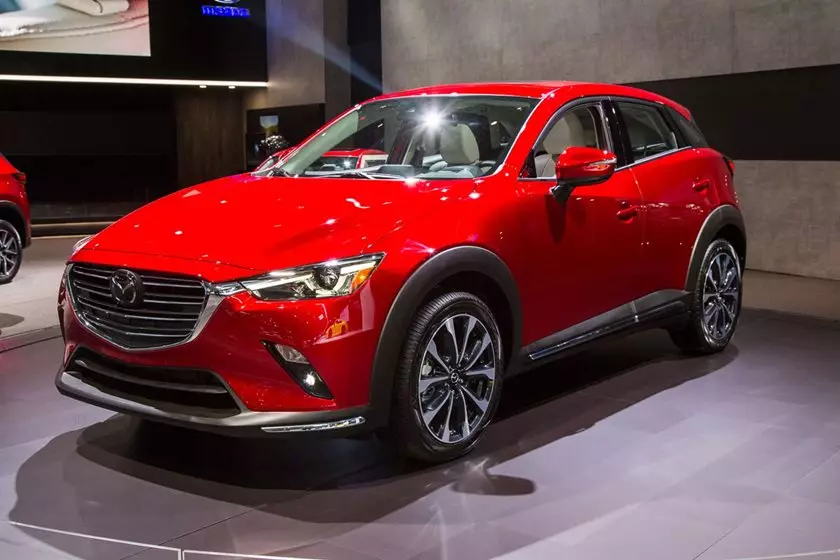 2019. aasta Mazda CX-3 maksab rohkem kui väljaminev mudel 22074_8