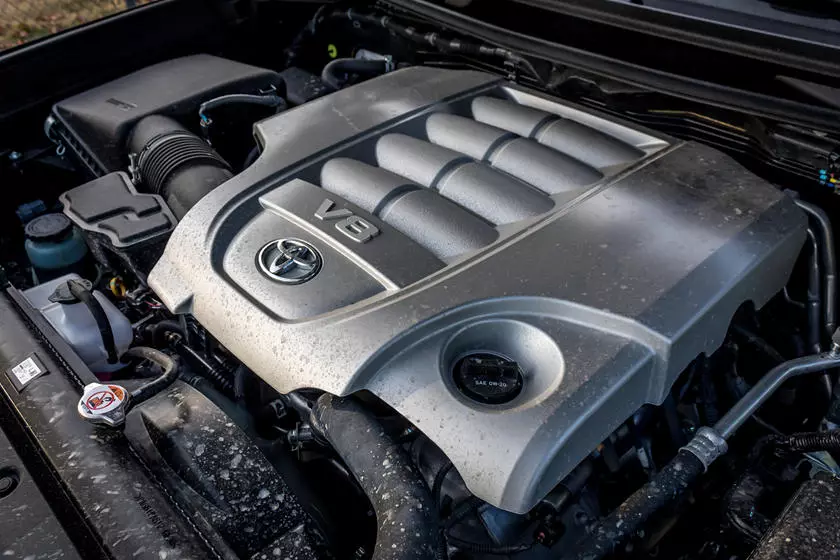 2020-2021 Toyota Land Cruiser Engine