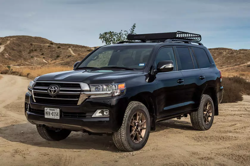 Toyota Land Cruiser 2020-2021 рр. Вид спереду