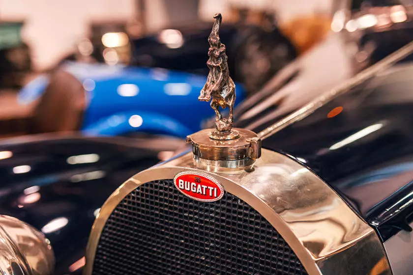 L'emblema de Bugatti és més especial del que penses 22336_8