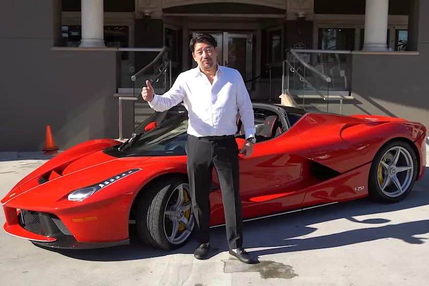 Ururiyaha Ferrari ayaa ugu dambeyntii Helay LaFerrari ka dib sanado badan oo la jebiyey 22462_1