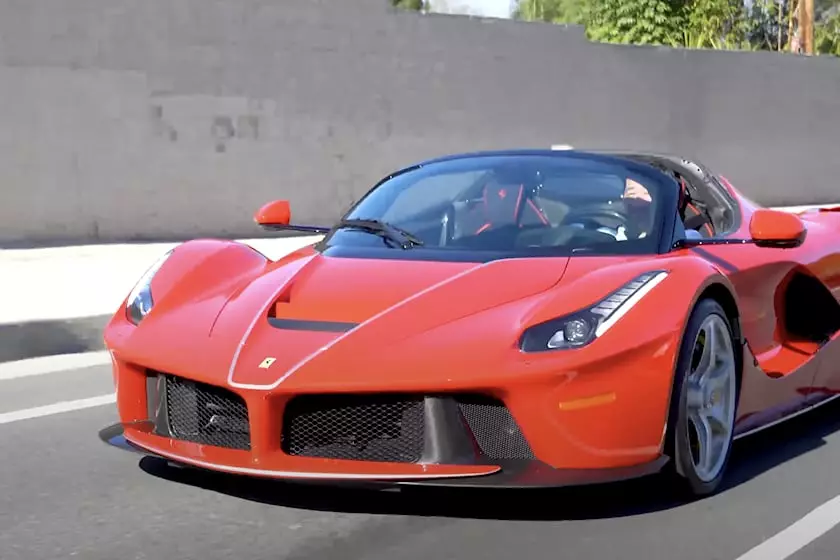 Ururiyaha Ferrari ayaa ugu dambeyntii Helay LaFerrari ka dib sanado badan oo la jebiyey 22462_7