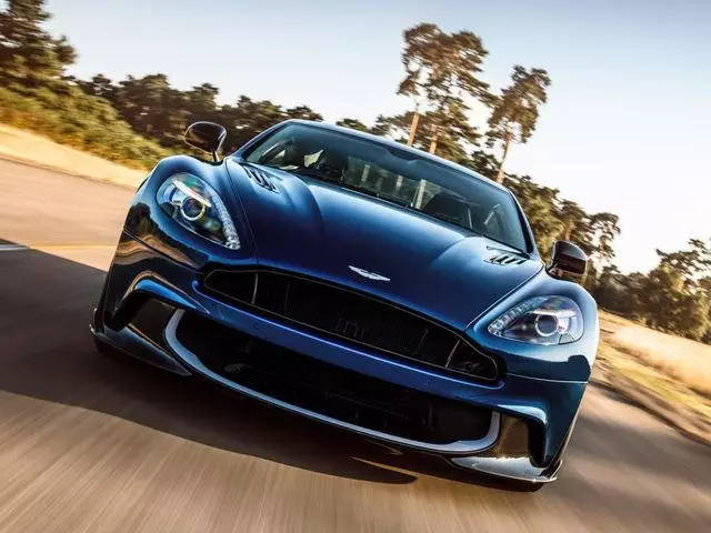 Aston Martin Waxay Samaynaysaa Faa'iido Markii Ugu Horreysay Toban sano gudahood 2247_1