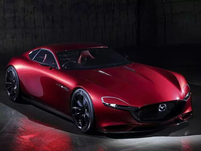 Mazda com certeza parece estar se preparando para um revival do RX-7 2250_1