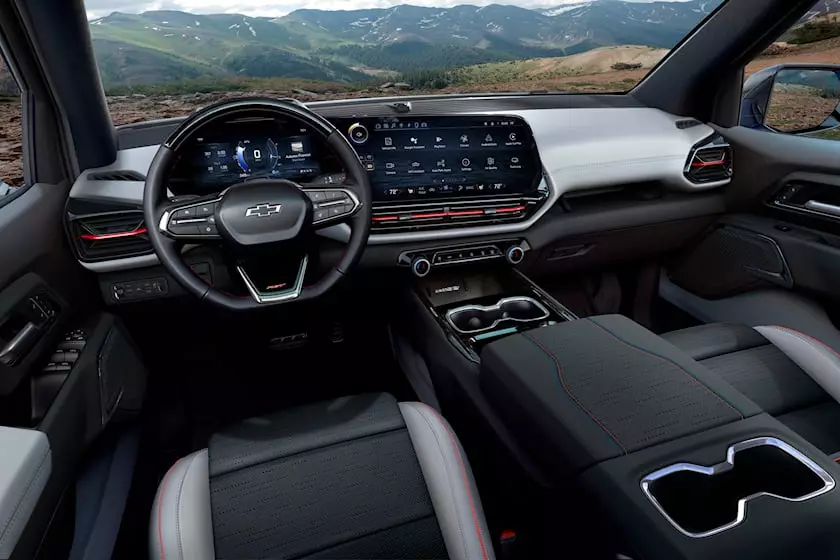 2024 Chevrolet Silverado 1500 EV Dashboard