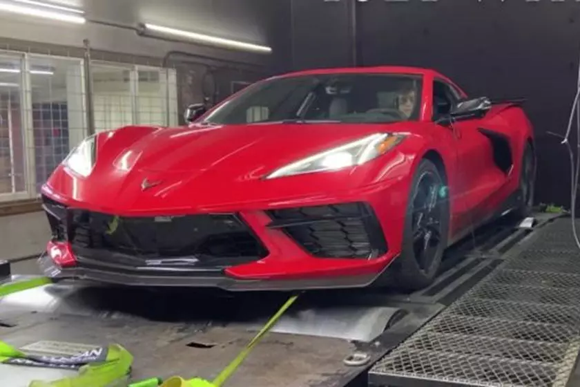 Regardez la Corvette C8 de 1 000 chevaux définir un quart de mille de 9 secondes 22748_1