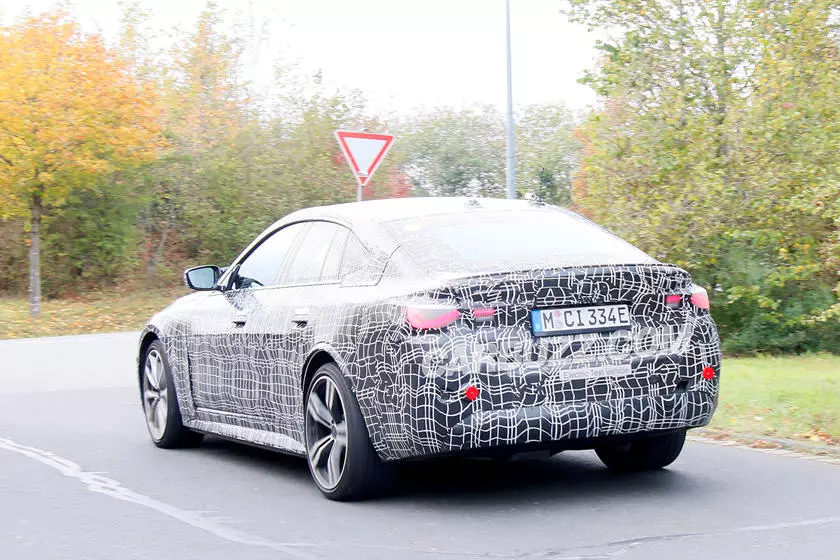 BMW i4 M Spied Mei Agressive Styling 22770_5