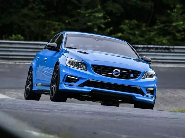 Ny Volvo S60 Polestar dia nametraka an-tsokosoko ny firaketana an-tsokosoko tao Nurburgring tamin'ny taon-dasa 2277_1