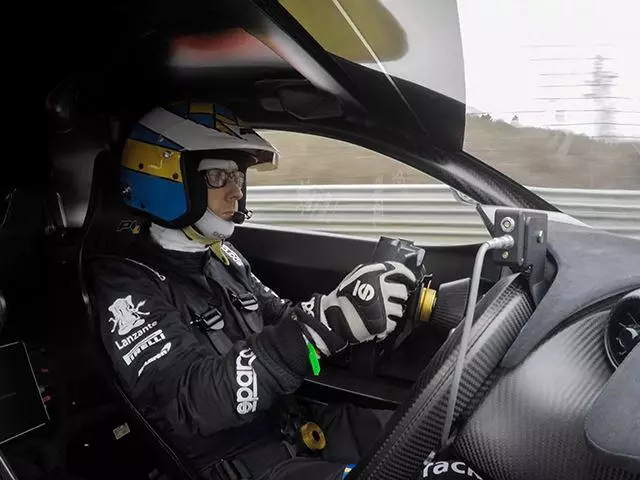 McLaren P1 LM Utterly Shatters Nurburgring Lap Record 2282_2