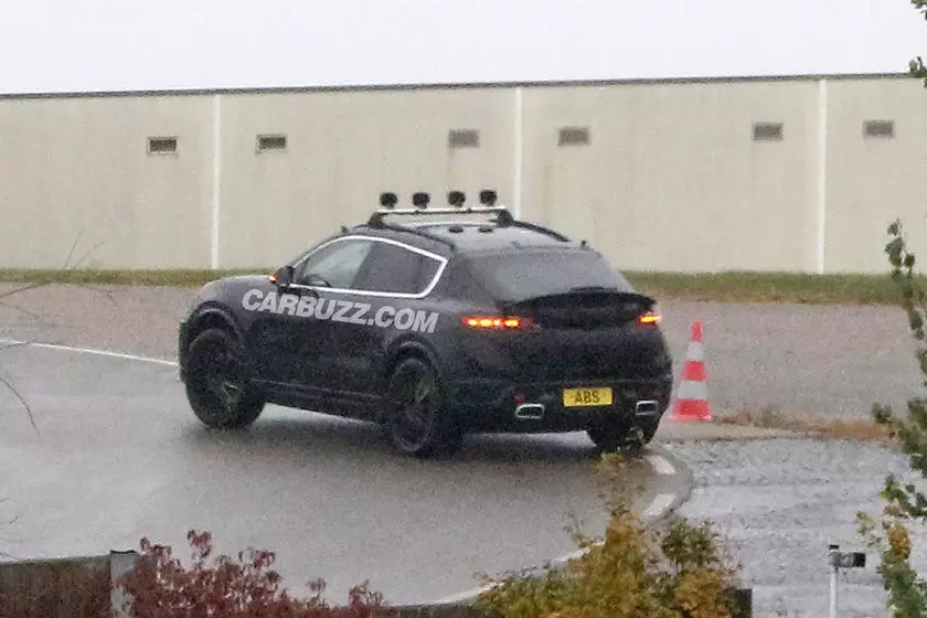 Porsches helelektriske Macan kalles kanskje ikke Macan 23012_5