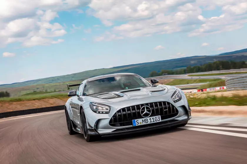 Hardcore Mercedes-AMG GT Black-reeks het 'n verbysterende prysetiket 23014_7