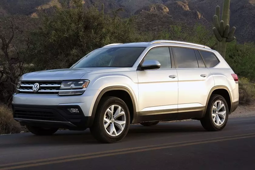 Yedu 2018 Volkswagen Atlas Yakaratidza Kuti Haudi AWD Yeku Off-Roading 23130_6