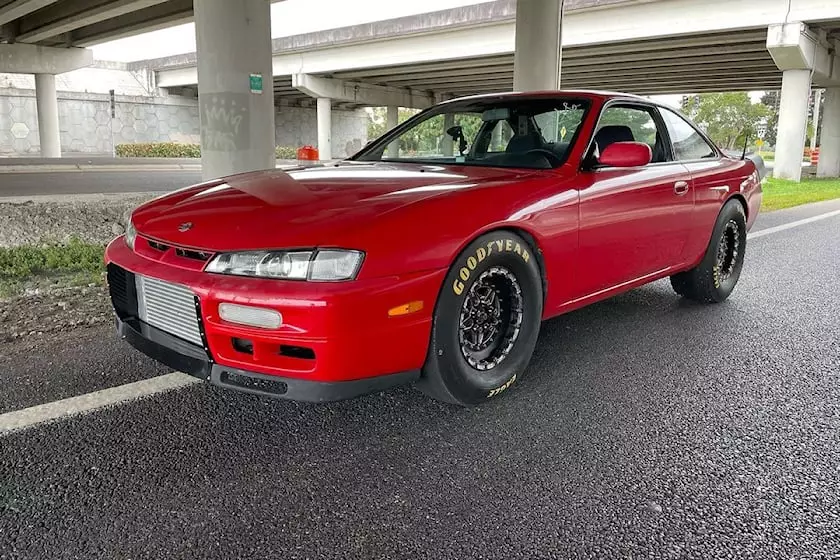 Nissan AWD Nissan 240SX Yiyara Ju Rimac Nevera lọ 23241_1