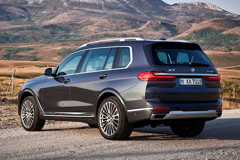 2020-2022 BMW X7 റിയർ വ്യൂ