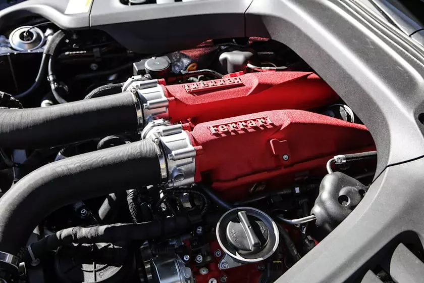 2018-2020 Ferrari GTC4Lusso T Engine