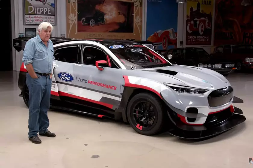 Jay Leno og Fords administrerende direktør går i dybden med Mustang Mach-E 23594_4