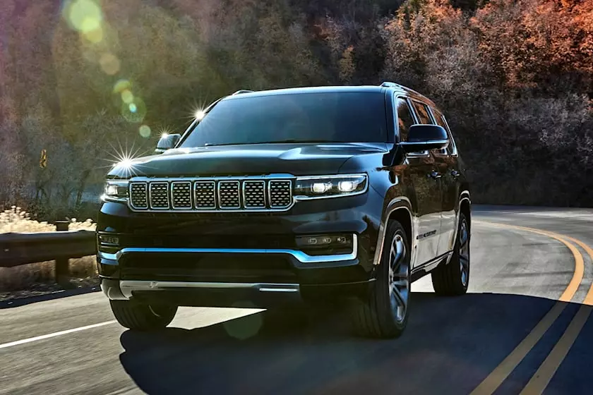 2022 Jeep Grand Wagoneer Front View Driving