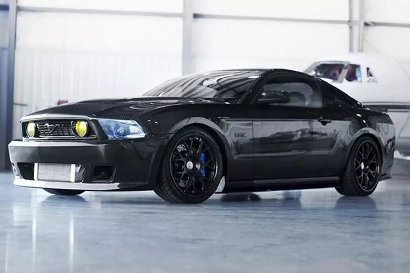 ეს ერთჯერადი Mustang RTR-C არის საბოლოო დრიფტი მანქანა