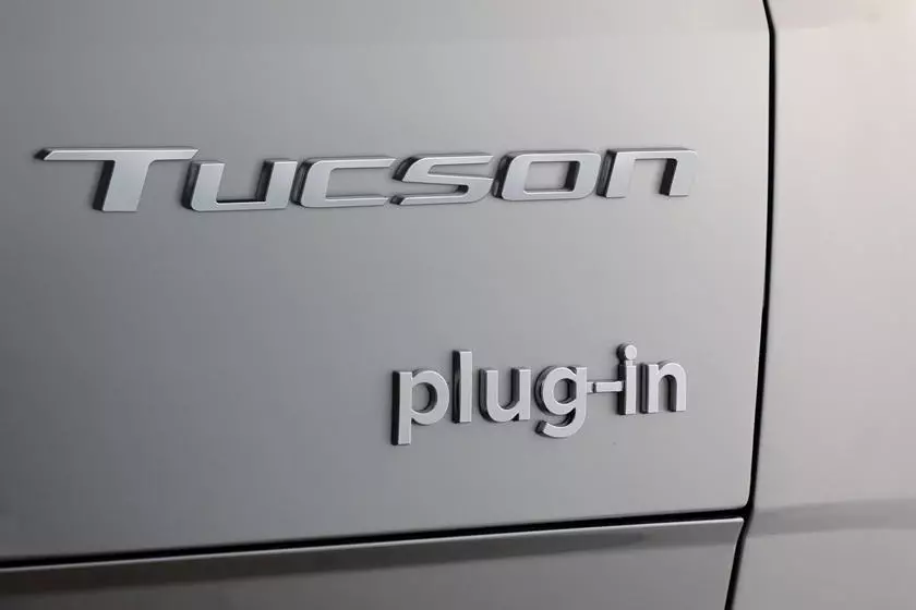 2022 Hyundai Tucson Plug-In Hybrid Toyota RAV4 Prime සමඟ සටන් කිරීමට පැමිණේ 23655_2