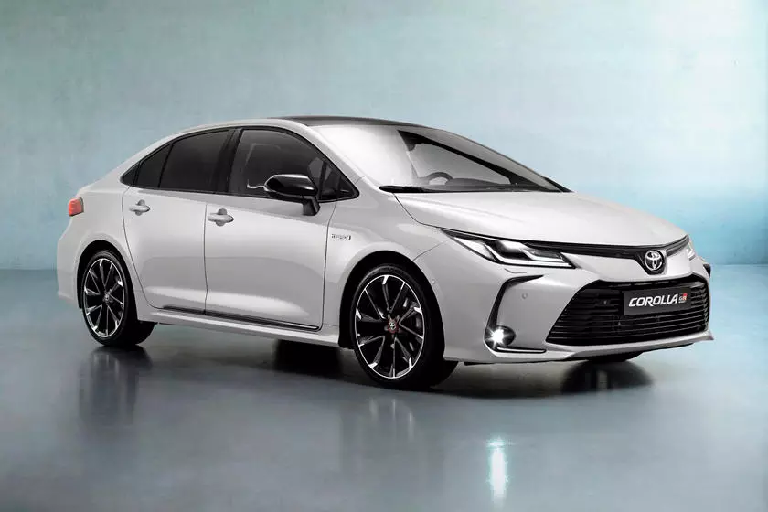 Toyota Corolla Sedan Dapatkan Tampilan Baru yang Sporty 23673_1