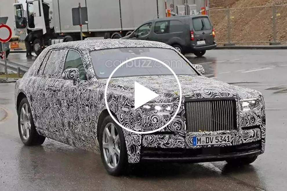 Դիտեք նոր վանդակաճաղը հաջորդ սերնդի Rolls-Royce Phantom-ում