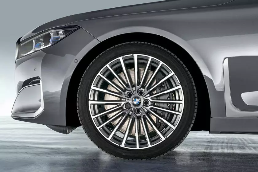 Duba Sabbin Kuma Ingantattun 2020 BMW 7 Series 23735_28