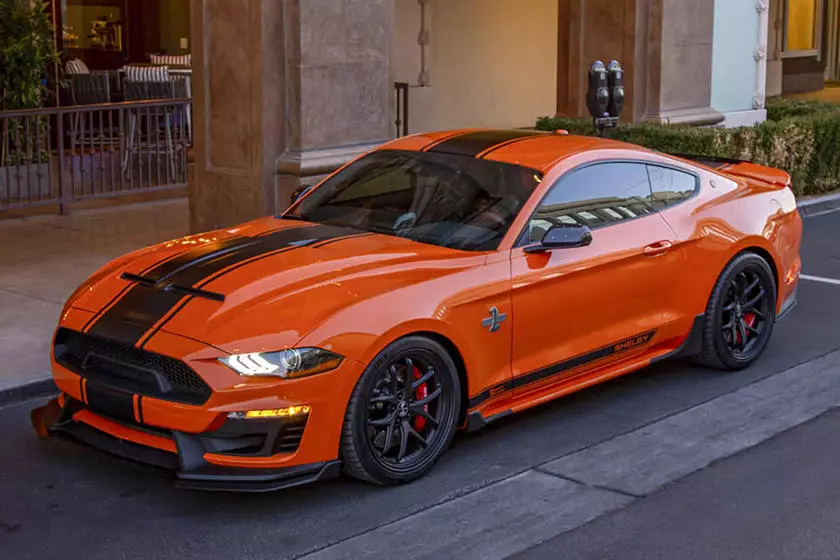 Mustang Shelby Super Snake Bold Edition waa ciyaarta ugu weyn ee Mopar 23742_13