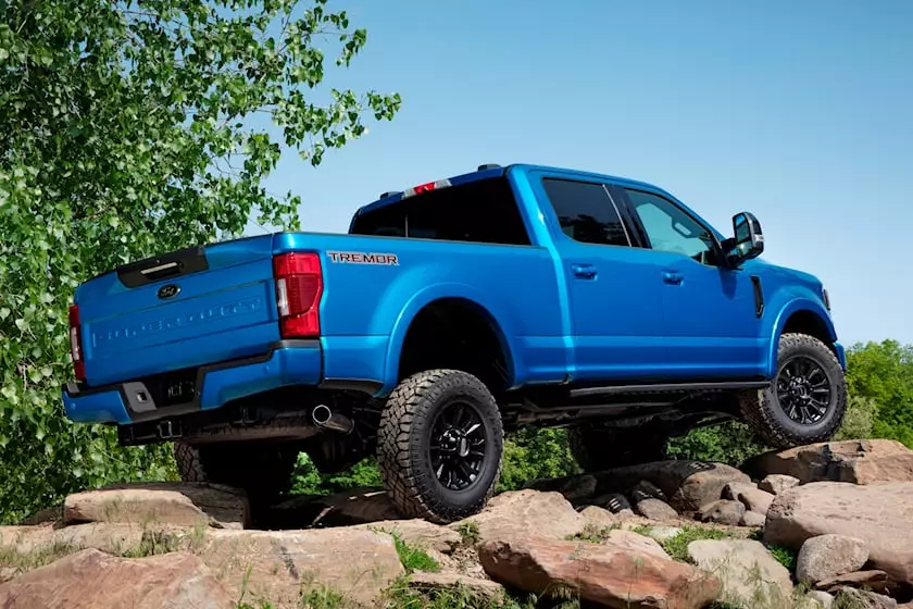 2020-2022 Ford F-250 Super Duty Golygfa Ongl Gefn