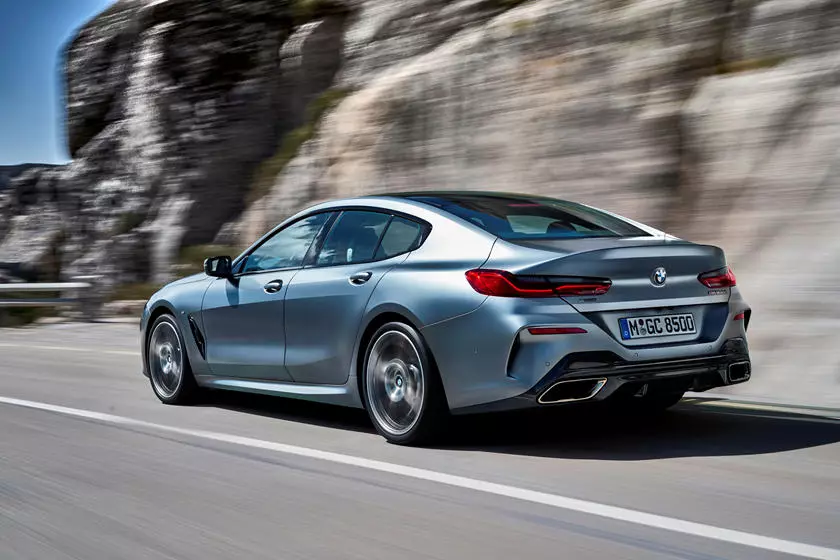 2020-2022-يىللىرى BMW 8 يۈرۈشلۈك Gran Coupe ئارقا كۆرۈنۈش ھەيدەش