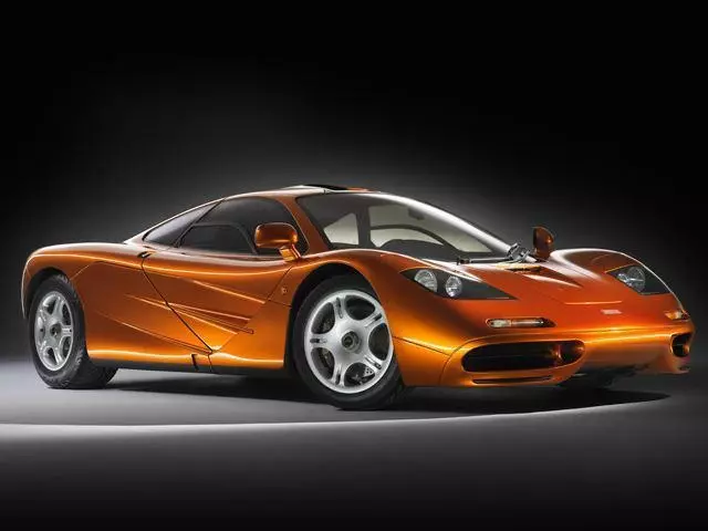 25 ปีต่อมา McLaren เสนอเครื่องมือให้ยืมสำหรับเจ้าของ F1 2382_1