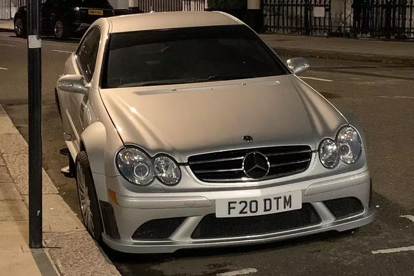 Pobre Mercedes CLK Black Series dejado en ladrillos en Londres 23887_4