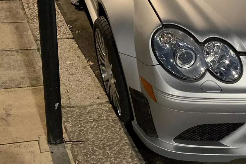 Pobre Mercedes CLK Black Series dejado en ladrillos en Londres 23887_8